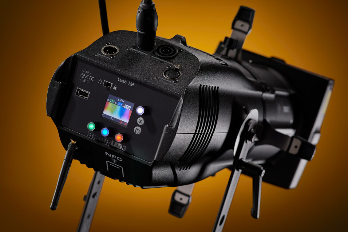 ETC Debuts Two New Theatrical Fixtures – ETA